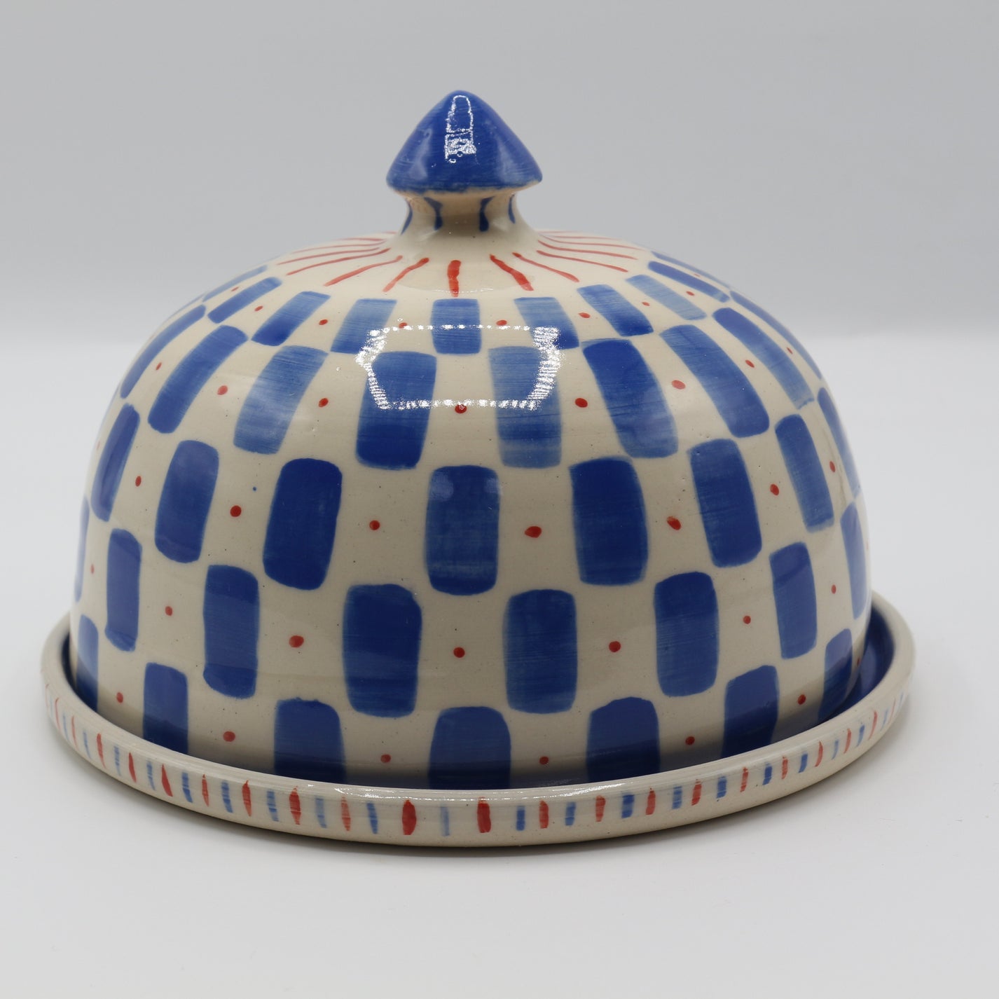 ARTY FARTY BUTTER DISH / j'adore – Jessie Morrison Ceramics